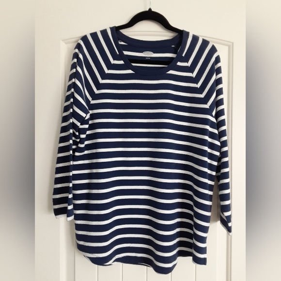 Old Navy | Tops | Old Navy Top Size L | Poshmark
